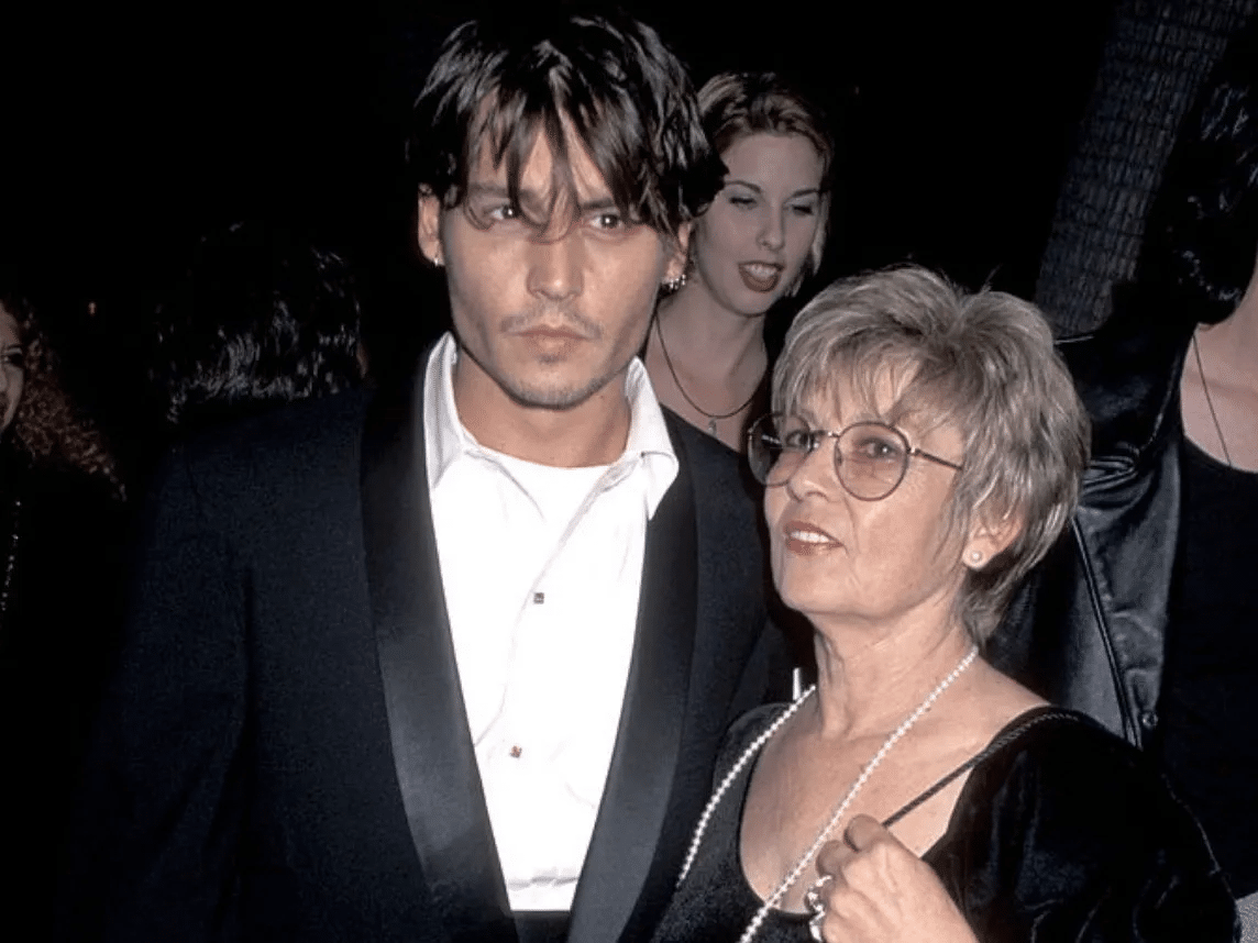 Johnny Depp: Mamma era violenta, mi ha fatto a pezzi